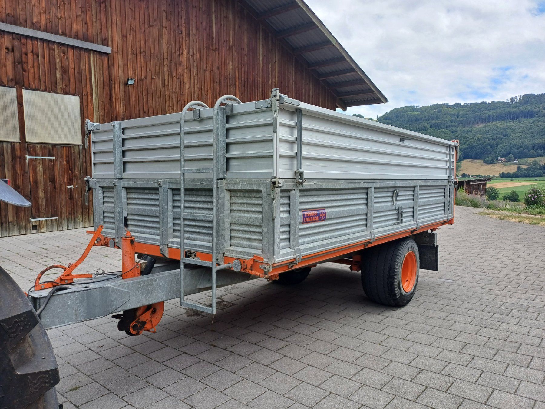 Tanner Kipper (Gebraucht) in Toffen für CHF 12030 – nur Abholung auf ...