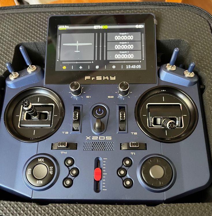 FrSky RC-Set (Neu (gemäss Beschreibung)) in Aarburg für CHF 629 – nur ...