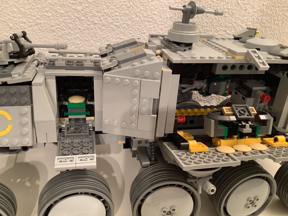 Lego StarWars Clone Turbo Tank 8098 von 2010 | Kaufen auf Ricardo