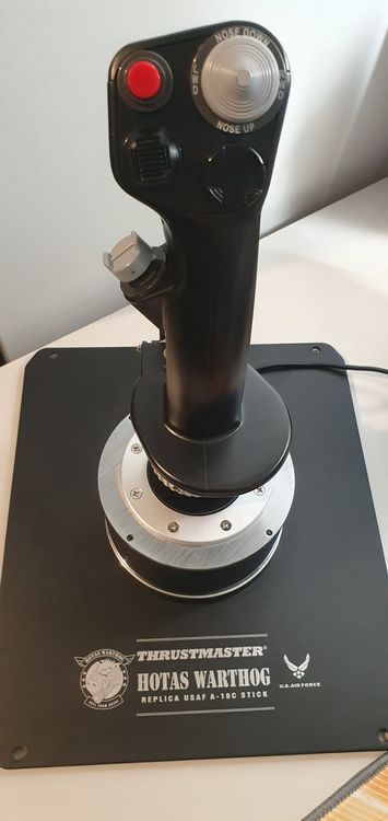 HOTAS Thrustmaster Warthog Flight Stick + Mounting Base (Gebraucht) in ...