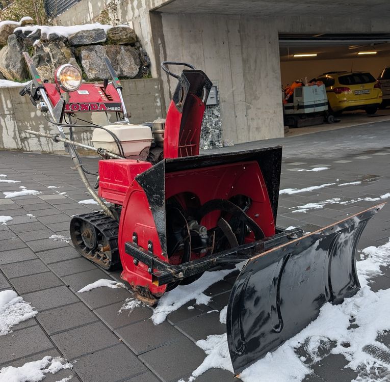 Honda Schneefräse HS 80 Raupenfahrzeug Top Zustand (Gebraucht) in St. Gallen für CHF 1000 – nur ...