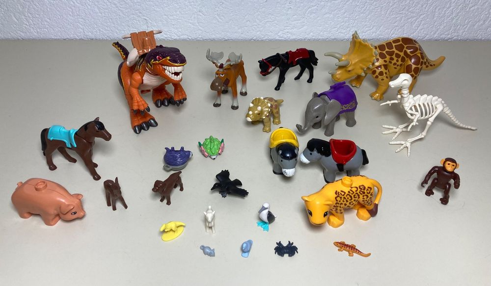 POKÉMON , LEGO , PLAYMOBIL, ETC LOT DE FIGURINES D’ANIMAUX | Kaufen auf ...