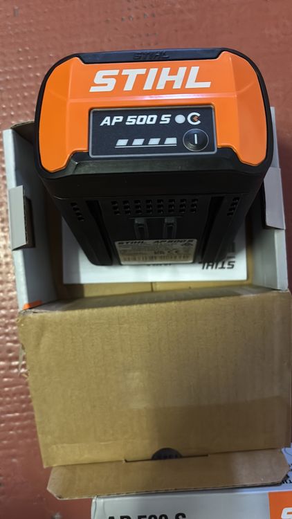 Batterie Stihl AP500 neuf (Neu und originalverpackt) in chêne bourg für ...