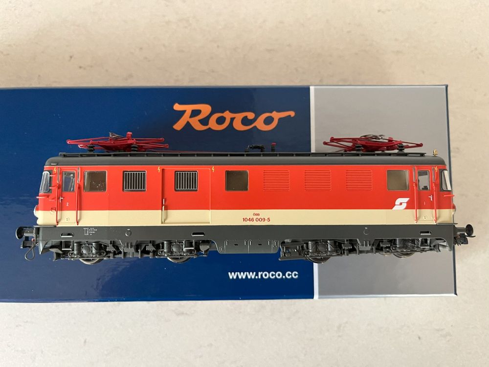 Roco HO Lok ÖBB BR 1046 Valousek Gleichstrom OVP Art. 70291 (Neu (gemäss Beschreibung)) in ...
