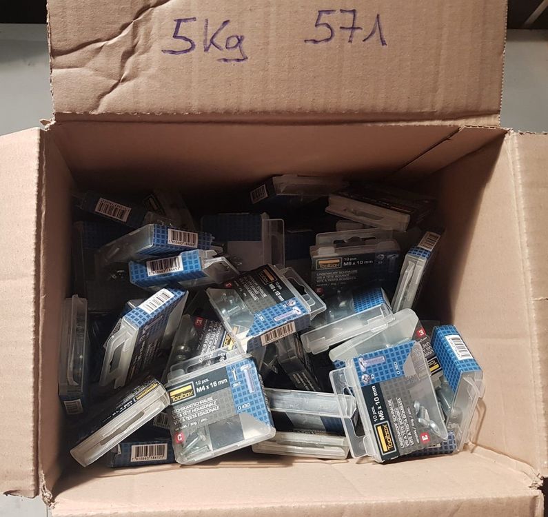 Restposten 5 Kg diverse Schrauben ab Fr. 1.- (Neu und originalverpackt) in Waltalingen für CHF ...