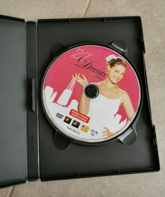 DVD du film 27 robes / 27 dresses | Kaufen auf Ricardo