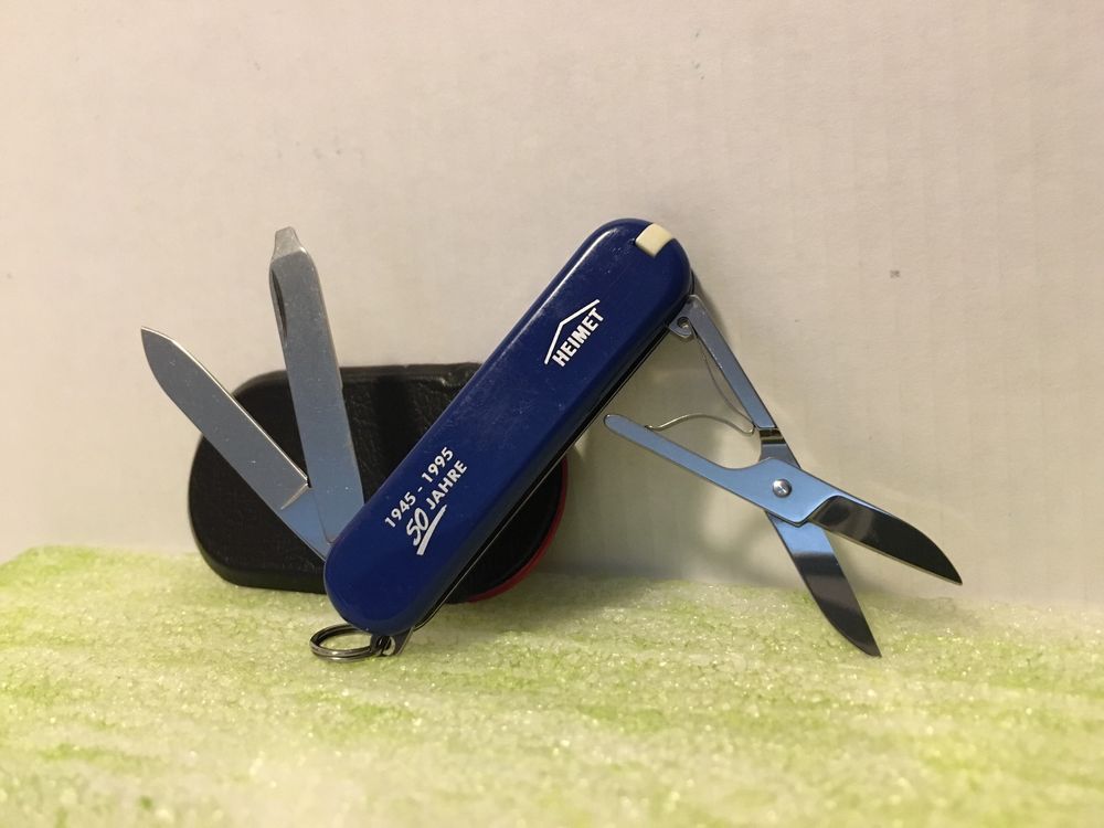 VICTORINOX - Classic - Sackmesser - HEIMET - 50 Jahre (Gebraucht) in ...