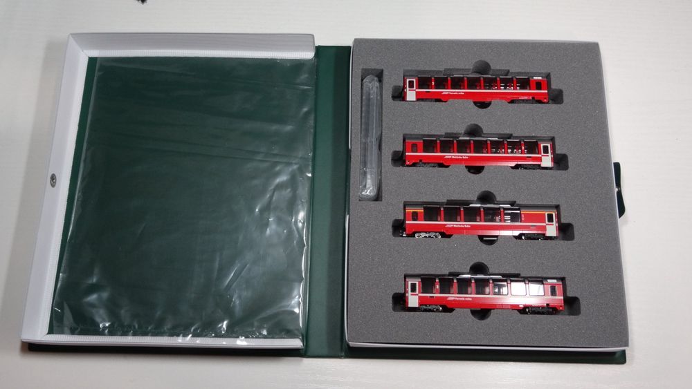 Kato 10-1319, Noch 7074042, RhB Wagenset Bernina Express NEU (Neu und originalverpackt) in ...