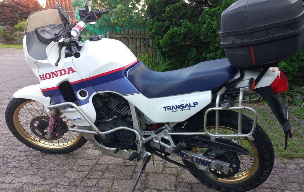 Honda Transalp Rallye-Touring Motorrad mit Koffer XL600V (Gebraucht) in ...