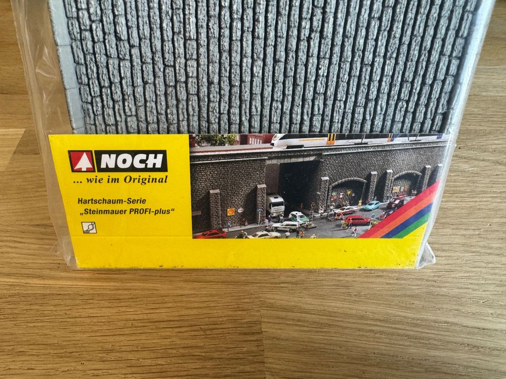 Noch 58055 Steinmauer extra lang PROFI-plus H0 Neu - Neuf (Neu (gemäss Beschreibung)) in Carouge ...