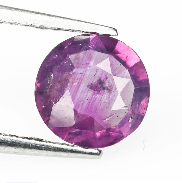 Rubis Naturel Rose 0.91 Carats Certifié IGI (Neu und originalverpackt) in Riddes für CHF 45 ...