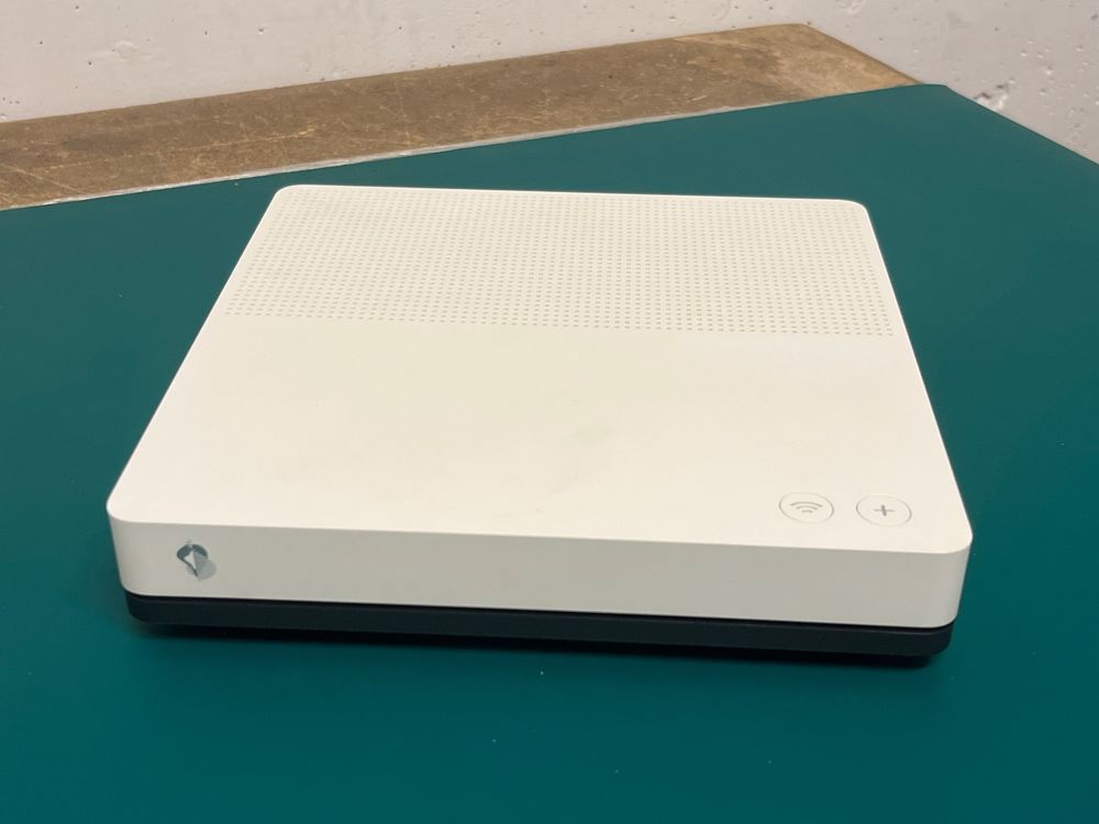 Swisscom Internet Box Model VRV9519 (Gebraucht) in Nyon für CHF 2 – mit ...
