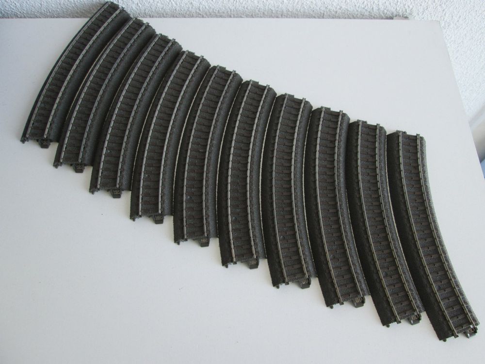 Märklin 24130 AC C-Gleis 10 x Gebogenes Gleis 30° Radius R 1 | Kaufen auf Ricardo