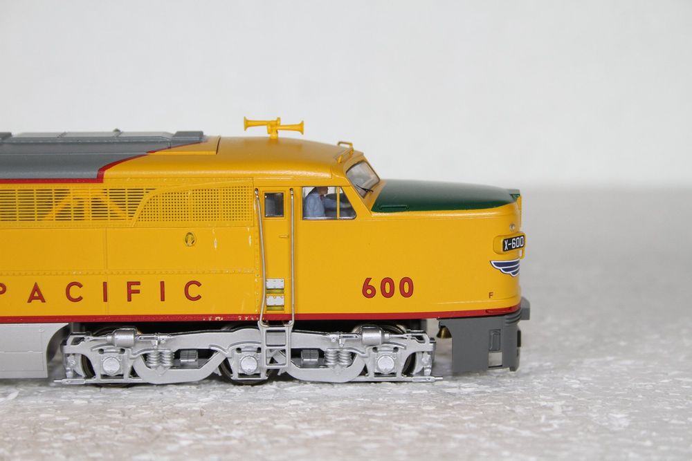 Märklin 37610 Diesellok U.P. USA Union Pacific Sound (2) (Gebraucht) in ...