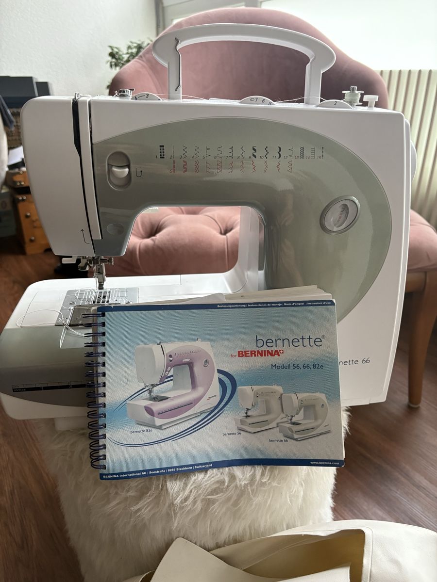 Bernette 66 Nähmaschine, wenig gebraucht, Top Zustand! (54) (Gebraucht ...