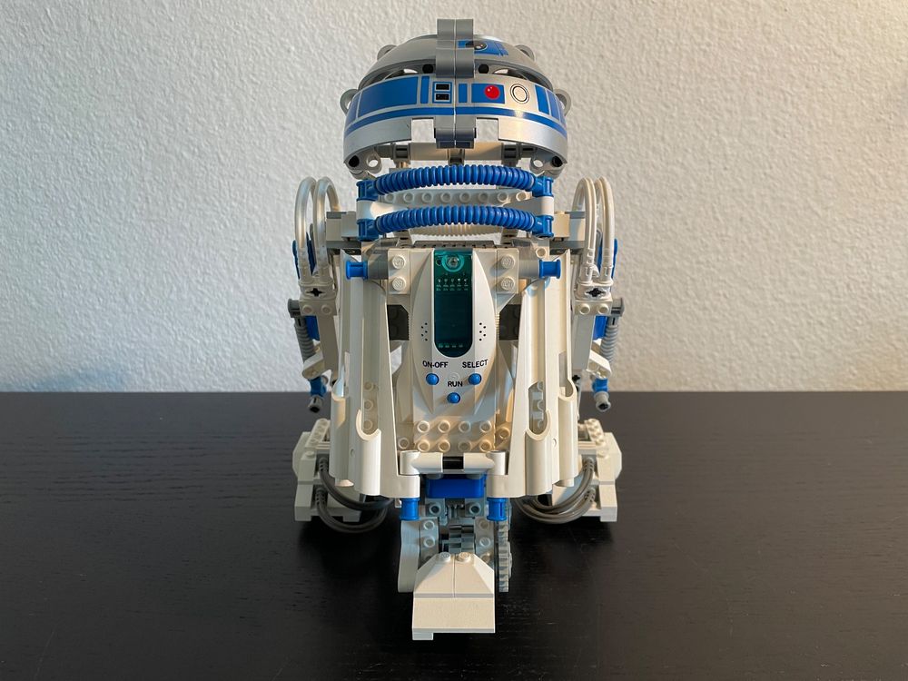Ab 1.- CHF LEGO, R2D2 Star Wars, 9748 Technic Mindstorms (Gebraucht) in ...