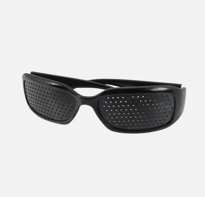 Augentraining 2x Raster Gitter brille Sehkorrektur Pinhole (Neu (gemäss ...