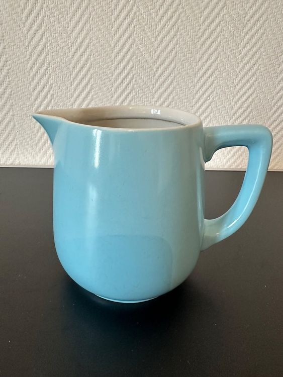 Hellblauer Rössler Milch-/ Kaffee-/ Rahm- Krug / Kanne (Gebraucht) in Amriswil für CHF 35 – mit ...