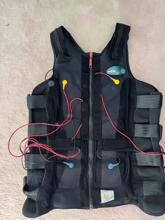 Miha Bodytec EMS Westen - Set 6 x Damen Westen | Kaufen auf Ricardo