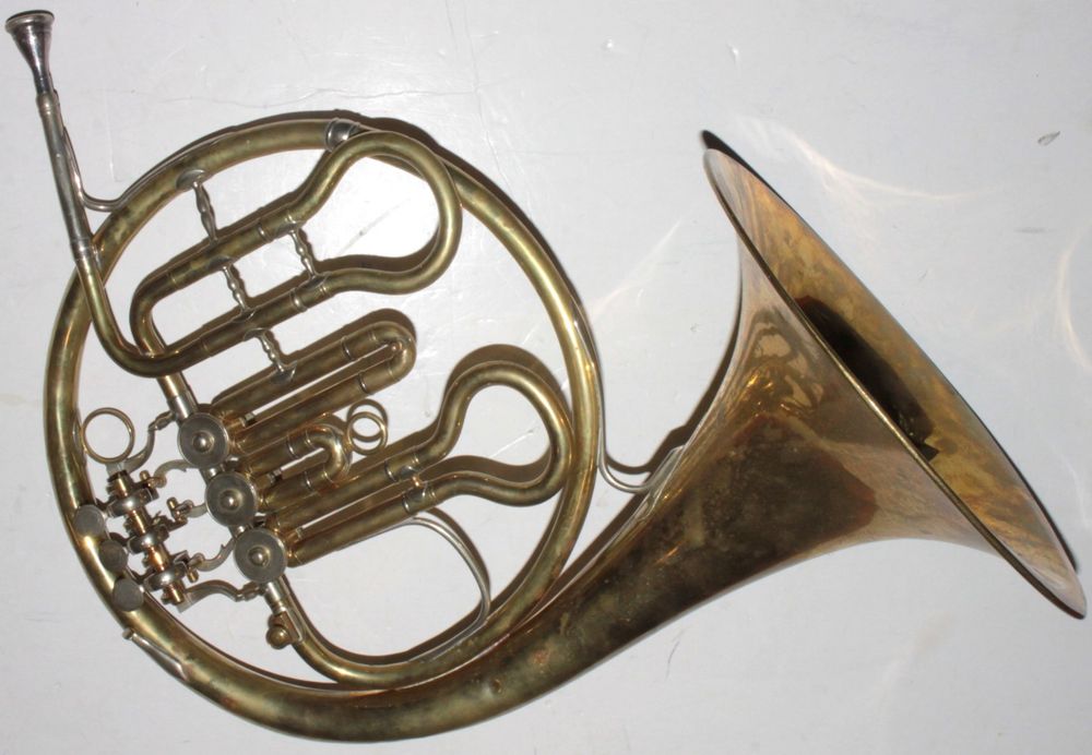 WALDHORN "Wolf Frauenfeld" + Mundstück (Gebraucht) in Allschwil für CHF 60 – mit Lieferung auf ...