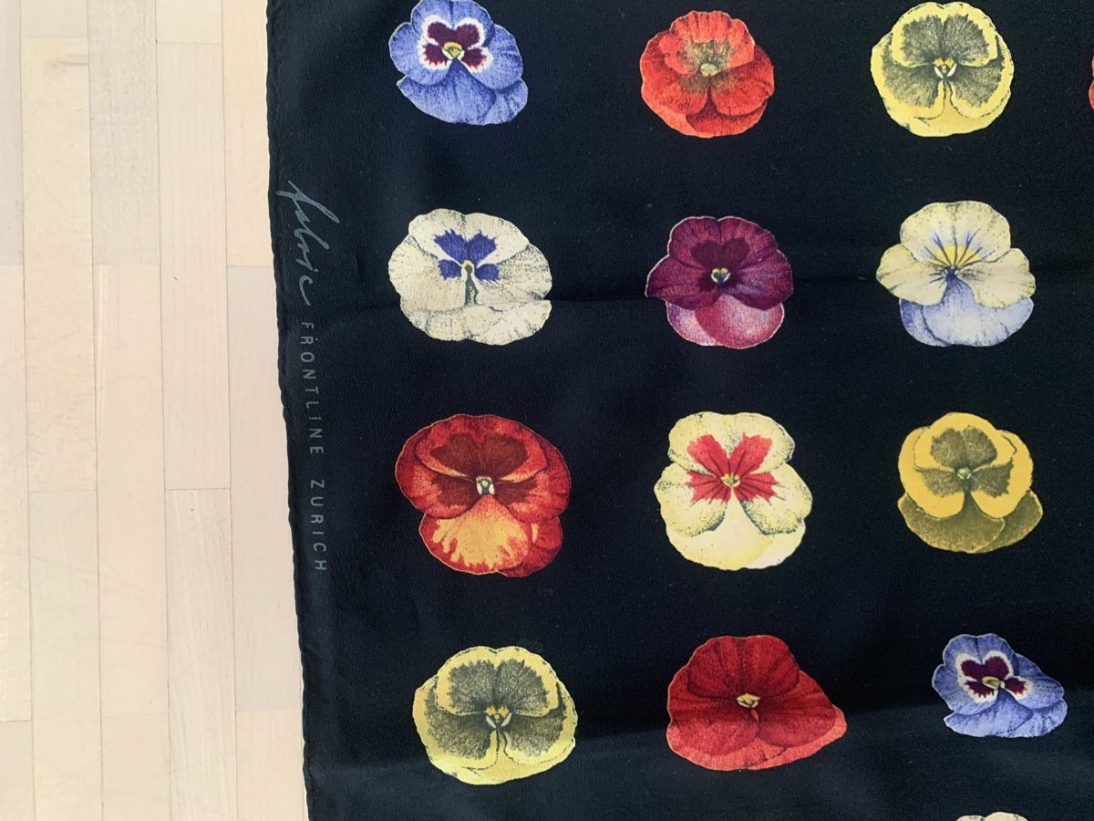 Fabric Frontline Stiefmüetterli (Gebraucht) in Zürich für CHF 40 – mit ...