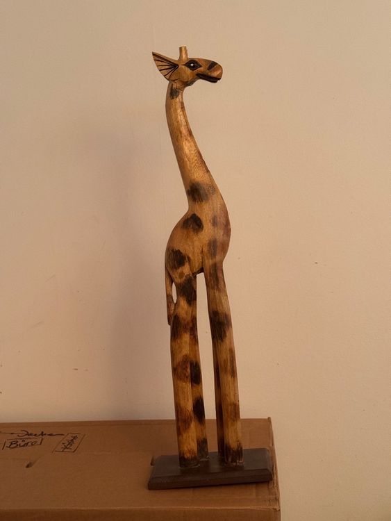 Giraffe aus Holz (Gebraucht) in Sirnach für CHF 10 – nur Abholung auf Ricardo kaufen