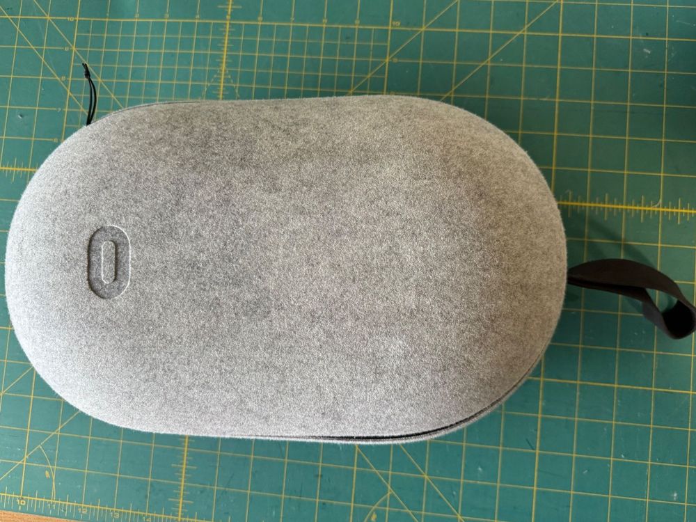 Meta Quest 2 - Originalcase in sehr gutem Zustand (Gebraucht) in Bern ...