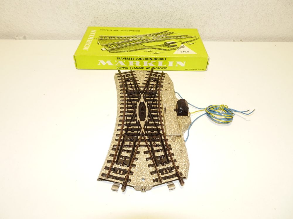 Märklin M-Gleis Doppelte Kreuzungsweiche HO 5128 (W3) | Kaufen auf Ricardo