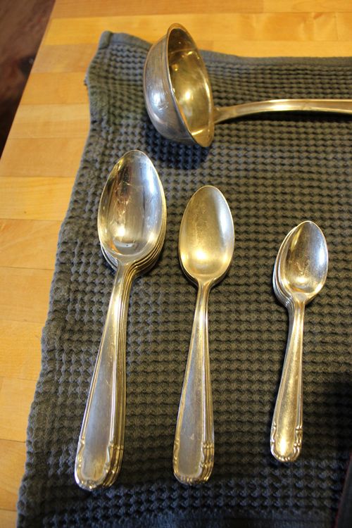 57-teiliges Silberbesteck (Gebraucht) in Auslikon für CHF 175 – nur Abholung auf Ricardo kaufen