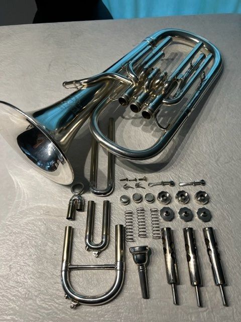 Es Horn Besson New Standard (Schnäppchen) (Gebraucht) in Diessenhofen ...