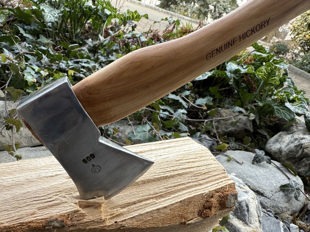 Small axe , beil , nicely restored & sharp (Gebraucht) in Richterswil ...