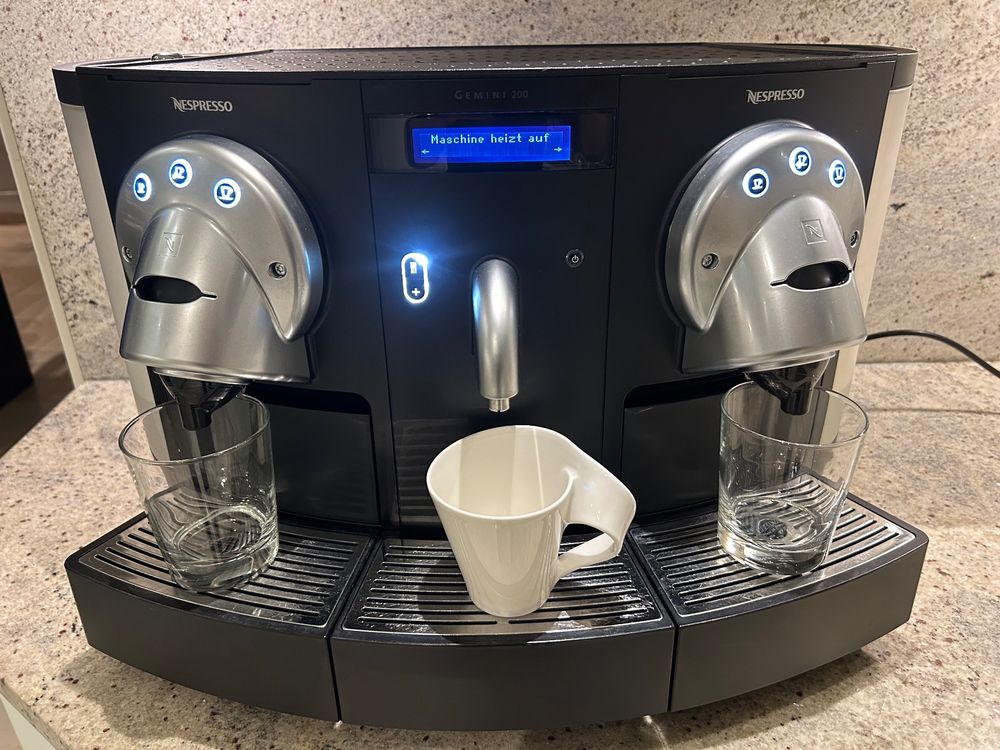 Nespresso Professional Gemini CS203 Type 733 (Gebraucht) in Dietikon ...