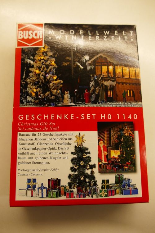 Busch Winterzeit H0: Geschenke-Set (Neu (gemäss Beschreibung)) in ...