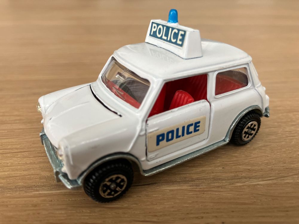 Dinky Toys Mini Cooper S 250 - Police (Gebraucht) in Zürich für CHF 30 ...