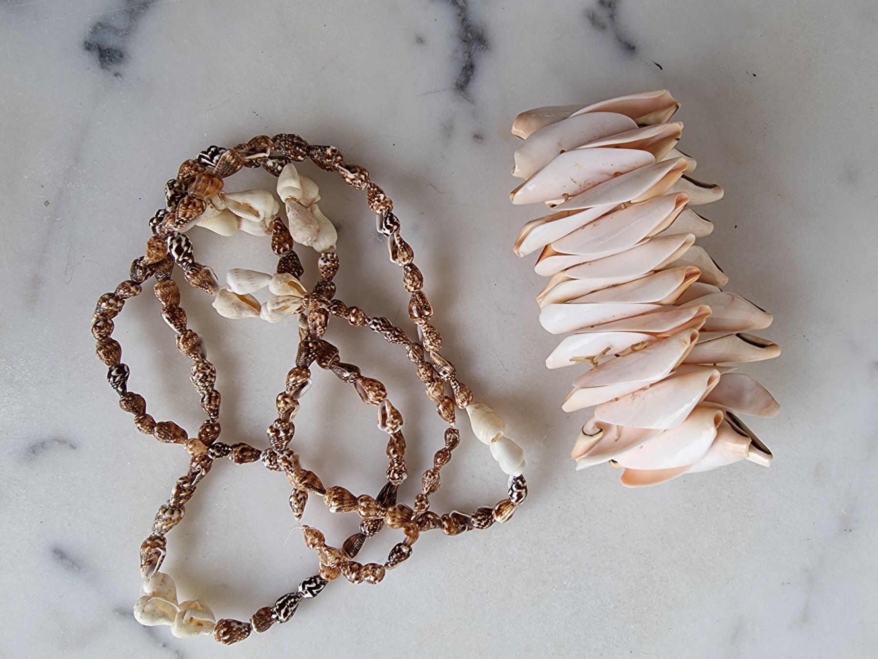Schmuck aus Muscheln - 623 (Gebraucht) in Wald ZH für CHF 3.6 – mit ...
