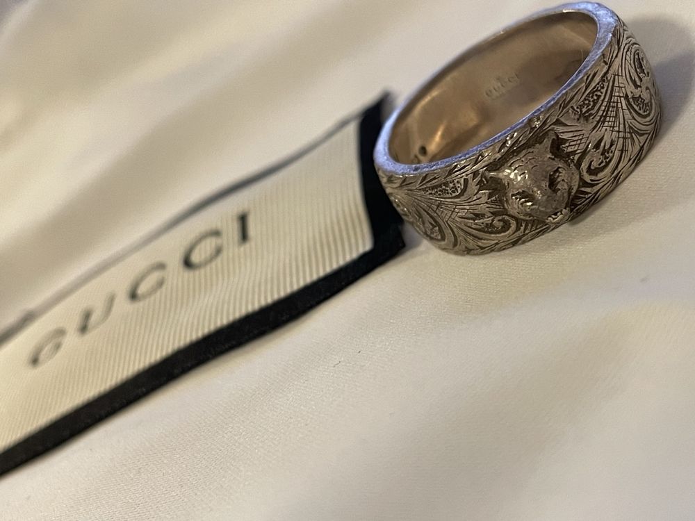 GUCCI Thin silver ring | feline head (Gebraucht) in Baar für CHF 90 ...