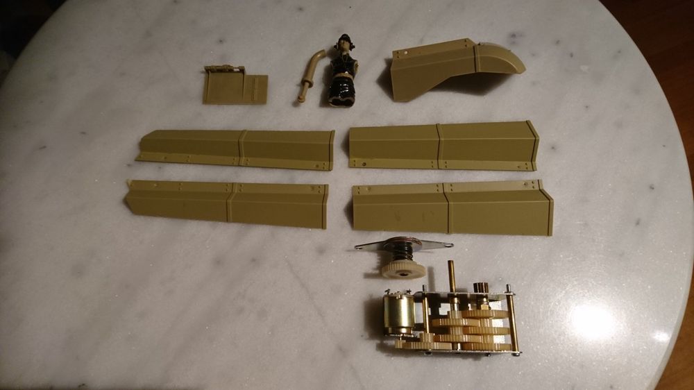 Tamiya Rc Panzer King Tiger ITEM 56004 Teile (Defekt) in Wilderswil für ...