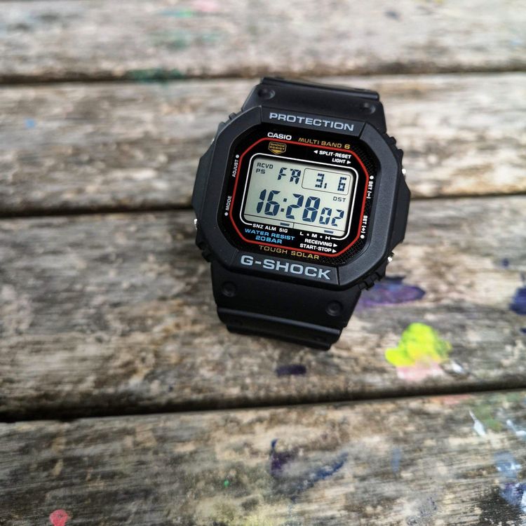Casio G-Shock Square Funkuhr + Solar (neue Version 2021!) (Neuf (Voir ...