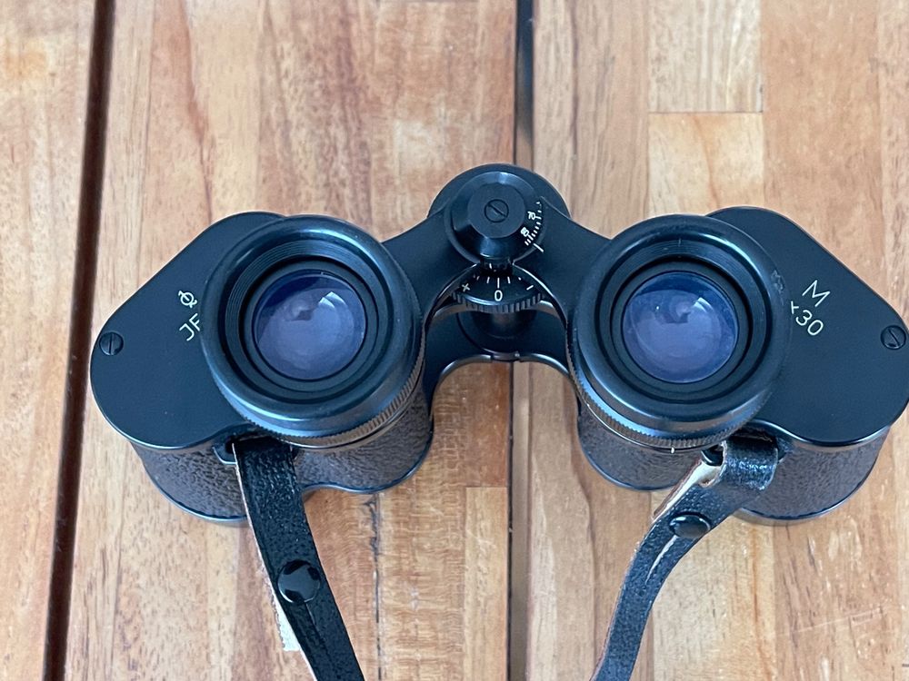 Fernglas JENA 8x30 | Kaufen auf Ricardo