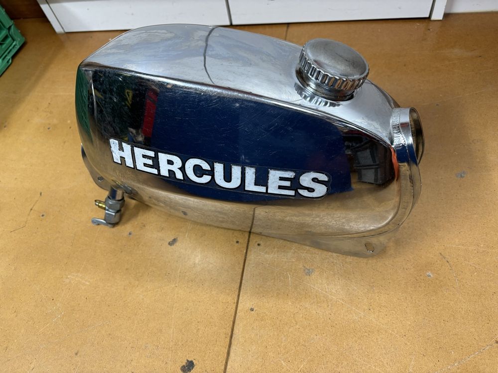 Mofa Sachs Hercules Tank (Gebraucht) in Latterbach für CHF 41 – mit ...