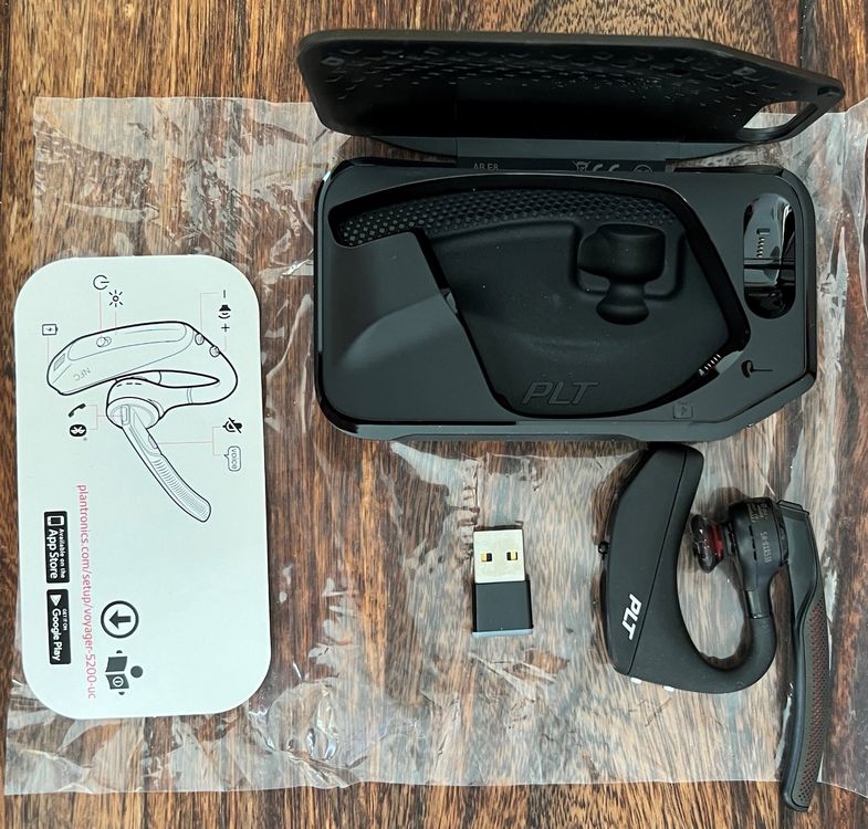 Plantronics Poly Voyager 5200 UC Headset Neu! (Neu (gemäss Beschreibung ...