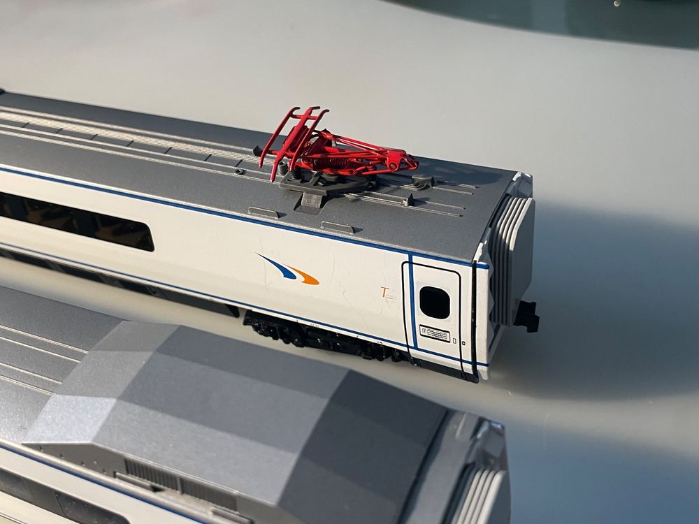 ALARIS Lokomotive und Wagen Set RENFE H0 (Lima) (Neu (gemäss ...
