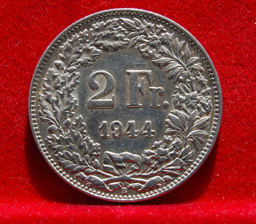 1 Münze 2 Franken 1944 (Gebraucht) in Rüfenacht BE für CHF 5 – mit Lieferung auf Ricardo kaufen