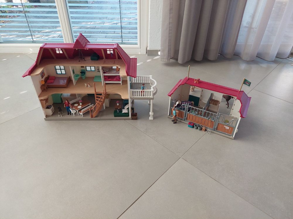 Schleich Hors Club 42551 Lakeside Pferdehof. (Gebraucht) in ...