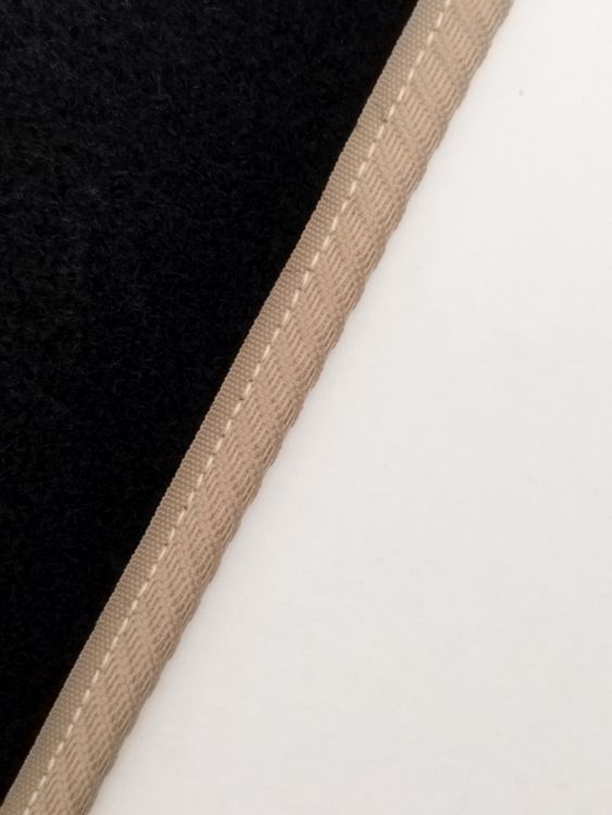 Velours Fussmatten VW Golf 7 Golf 7.5 u. Golf 8 mit TSI Logo (Neu und ...