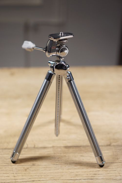 Altes Stativ (Gebraucht) in Hochdorf für CHF 1 – nur Abholung auf ...