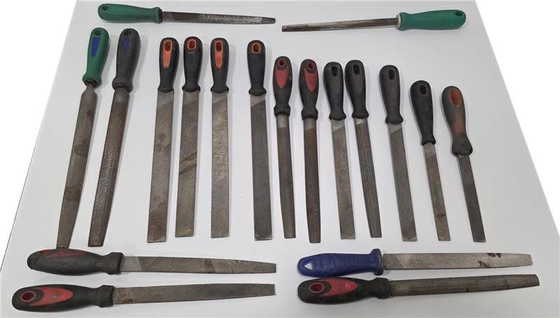 Feilen und Raspeln (Gebraucht) in Burgdorf für CHF 2 – nur Abholung auf ...