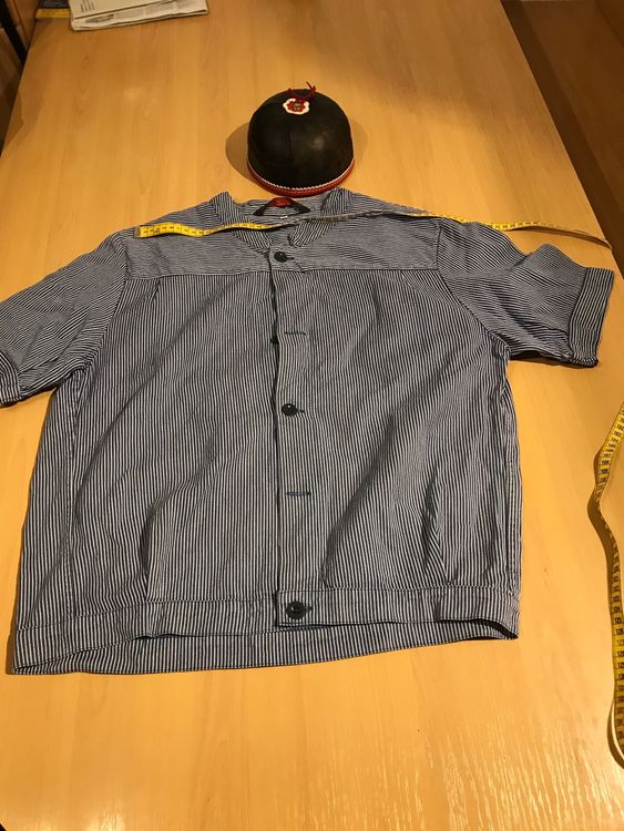 Melkerbluse mit Chüjerchäppi | Kaufen auf Ricardo