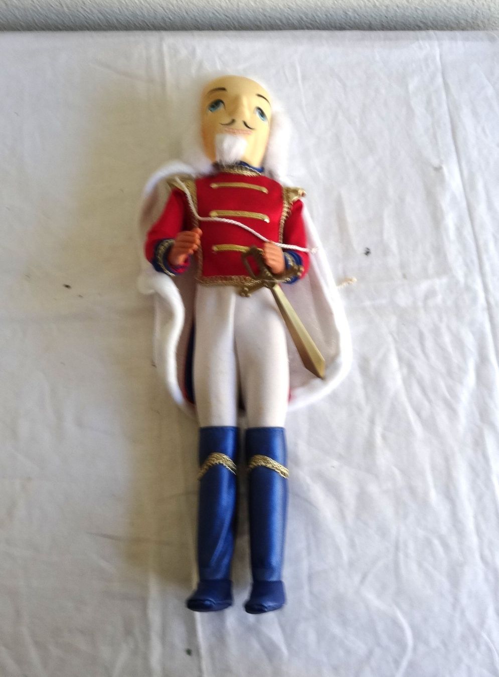 Barbie Ken Puppe Nussknacker Prinz Eric (Gebraucht) in Minusio für CHF ...