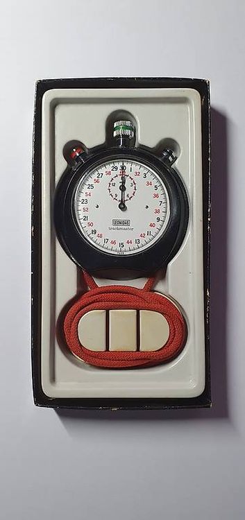 Stoppuhr Heuer-Leonidas Trackmaster Rallye Stoppuhr 8042 (Gebraucht) in Basel für CHF 330 – nur ...
